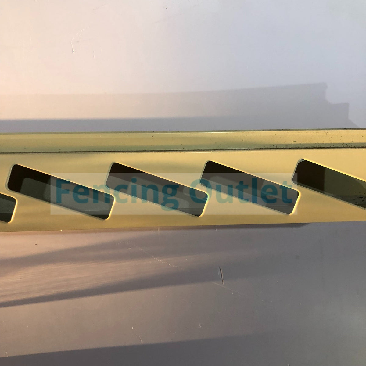 5800 Punched Louvre Post | DIY Louvre Privacy Screen